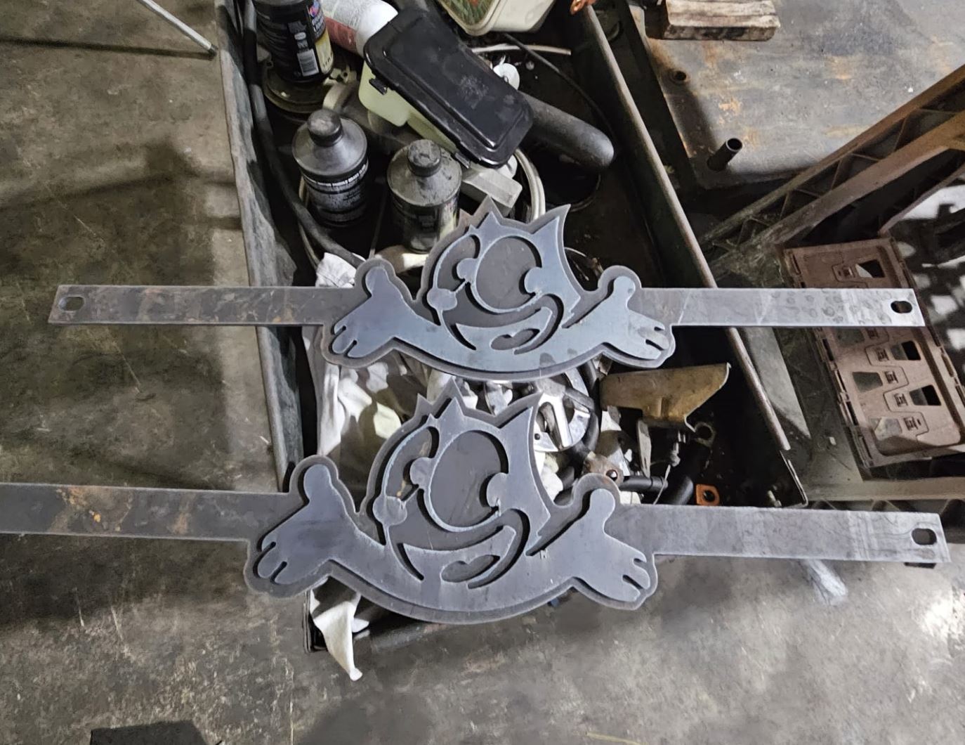 DXF Files for Battery Hold Down – 2 Layer – Felix the Cat (2, 3 and 4 ...